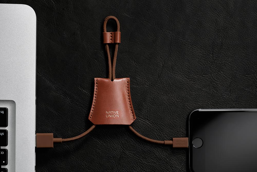 Charging cable for iPhone and iPad - TAG by Native Union