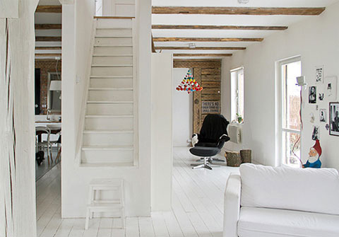 Graphic love in Poland: a young couple's inspiring and playful loft ...