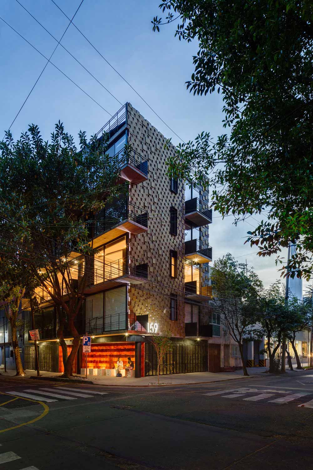 Great Facade Design Of A Corner Apartment Building In Mexico City