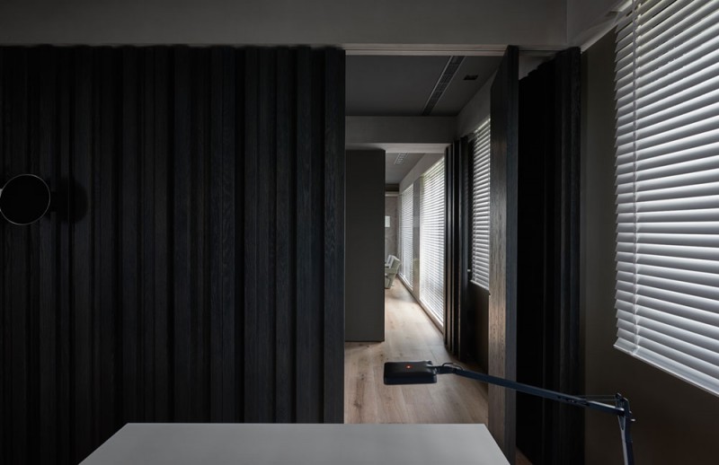 Minimalist interiors with an Oriental-European style decor