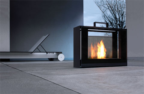 Travelmate Mobile Fireplace: Trail of Flames - Fireplace Designs
