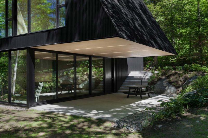 Modern Forest Cabin - A Dreamlike Family Home In Quebec