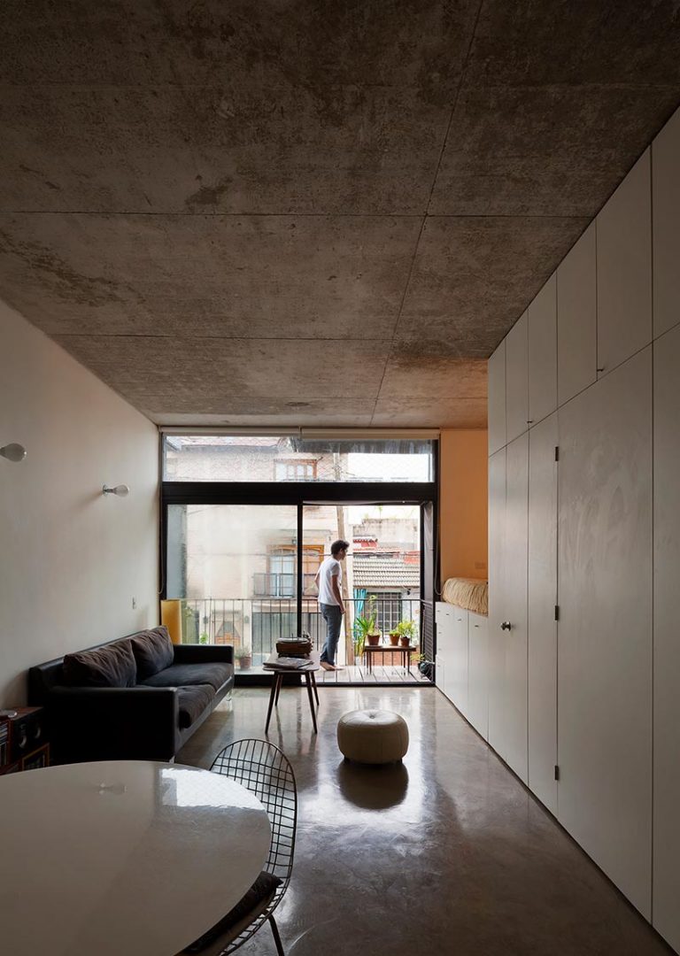 Small Modular Apartment With A Lofty Bedroom In Argentina