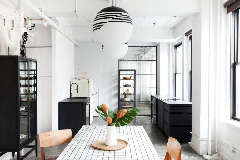 Coquo - Beautiful Modular Kitchen Design Made of Steel and Wood