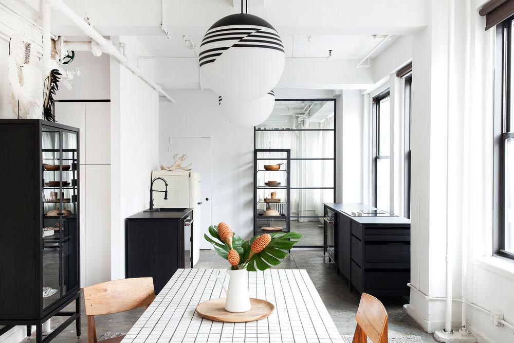 Coquo - Beautiful Modular Kitchen Design Made of Steel and Wood