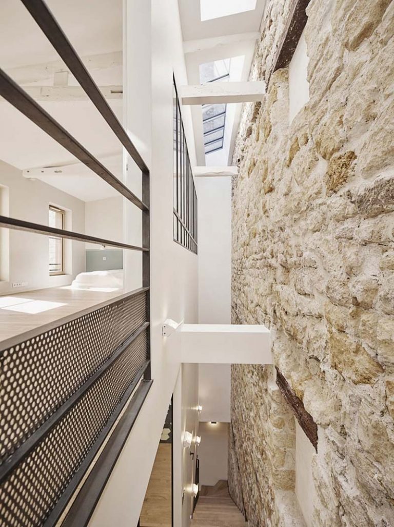 A Delicious Display of Interior Home Design in Paris, France