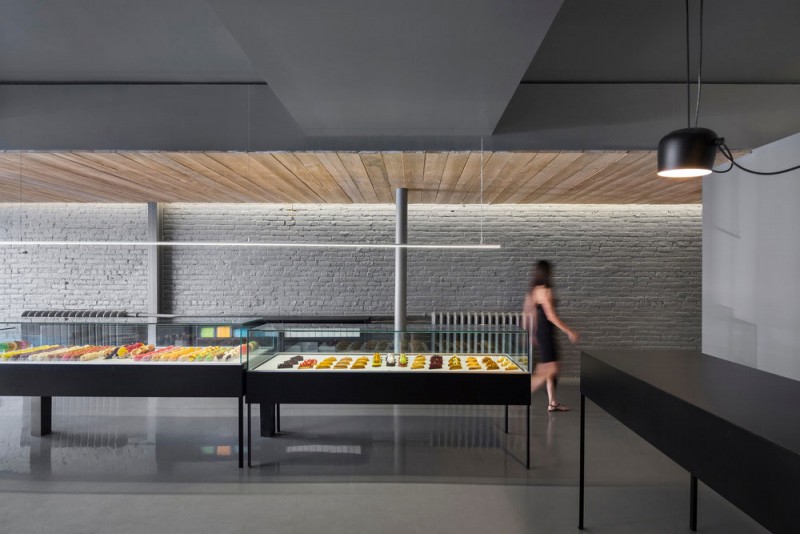 Design of a pastry shop, storefront - Beautiful Interiors