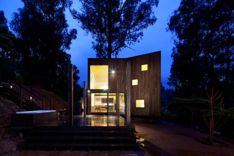 Small Holiday Home With An Open Plan Design In Melbourne, Australia