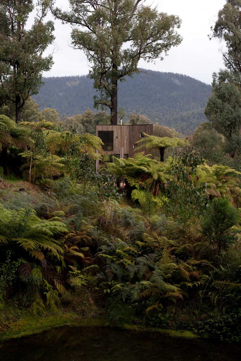 Small Holiday Home With An Open Plan Design In Melbourne, Australia